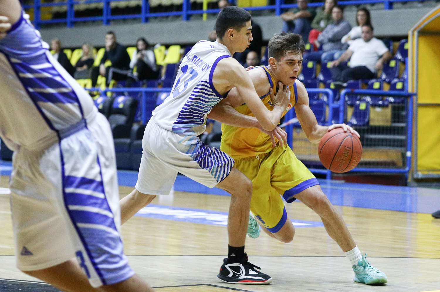Το Εφηβικό του ΓΣ Περιστερίου επικράτησε (75-45) του Ε.Φ.Α.Ο.Ζ. - ΓΣ ...