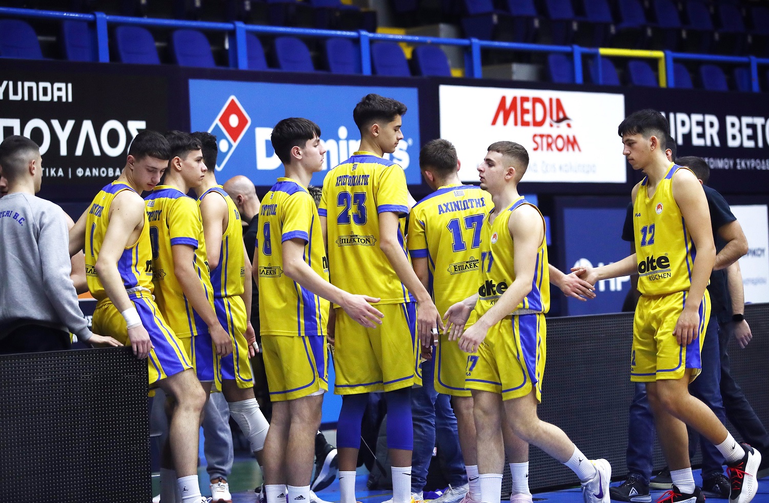 Το Παιδικό του Γ. Σ. Περιστερίου ηττήθηκε (81-74) από τα Εκπαιδευτήρια ...