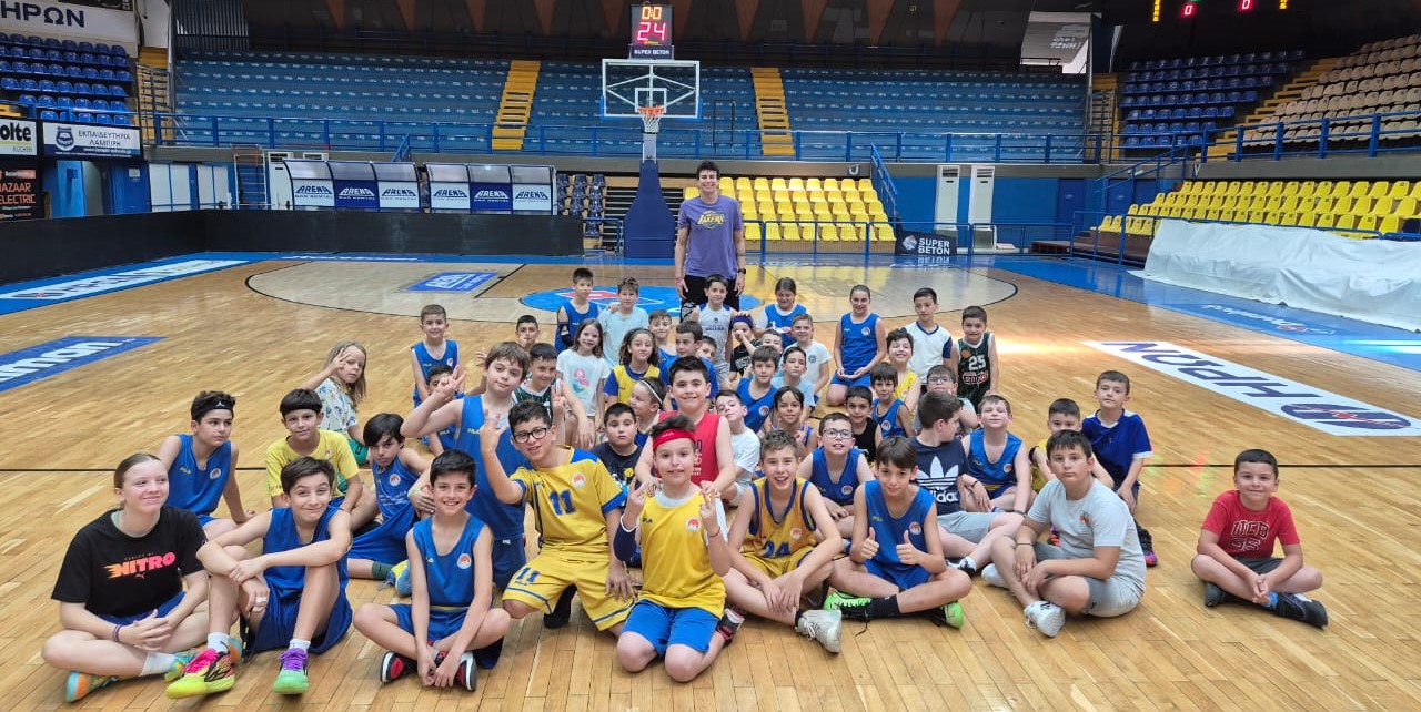 Η Άρτεμις Σπανού στο Peristeri Basketball Camp - ΓΣ ΠΕΡΙΣΤΕΡΙΟΥ